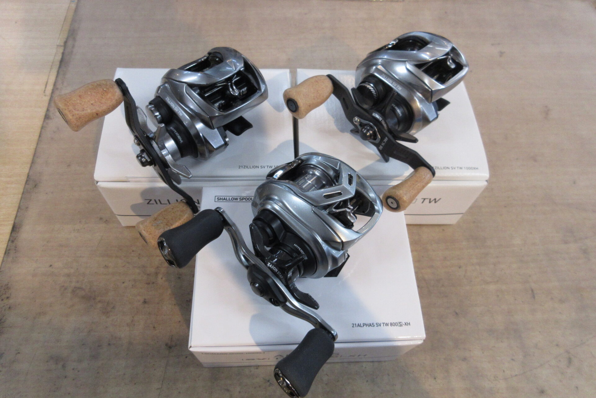 ダイワの21ジリオンSVTW1000、21アルファスSVTW800Sを買取しました。超高額買取なら釣具いちばん館!!釣具いちばん館