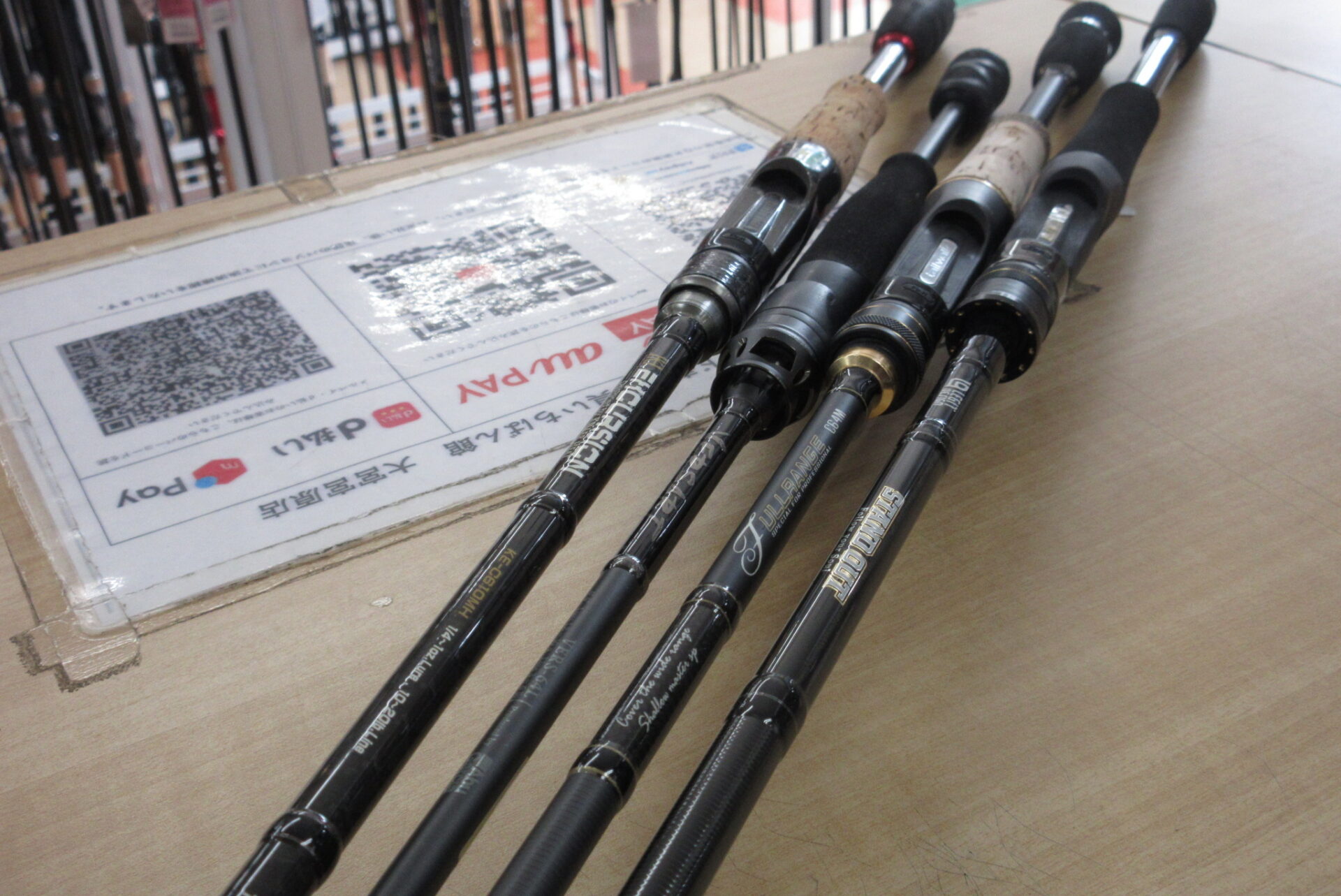 【大量持ち込み大歓迎。遺品整理、解体業者様、など業者様も大歓迎】キラーヒートのエクスカージョン KE－C610MH、スタンドアウトSOC610MH、ベルサートVERS－64L、フルレンジ ...