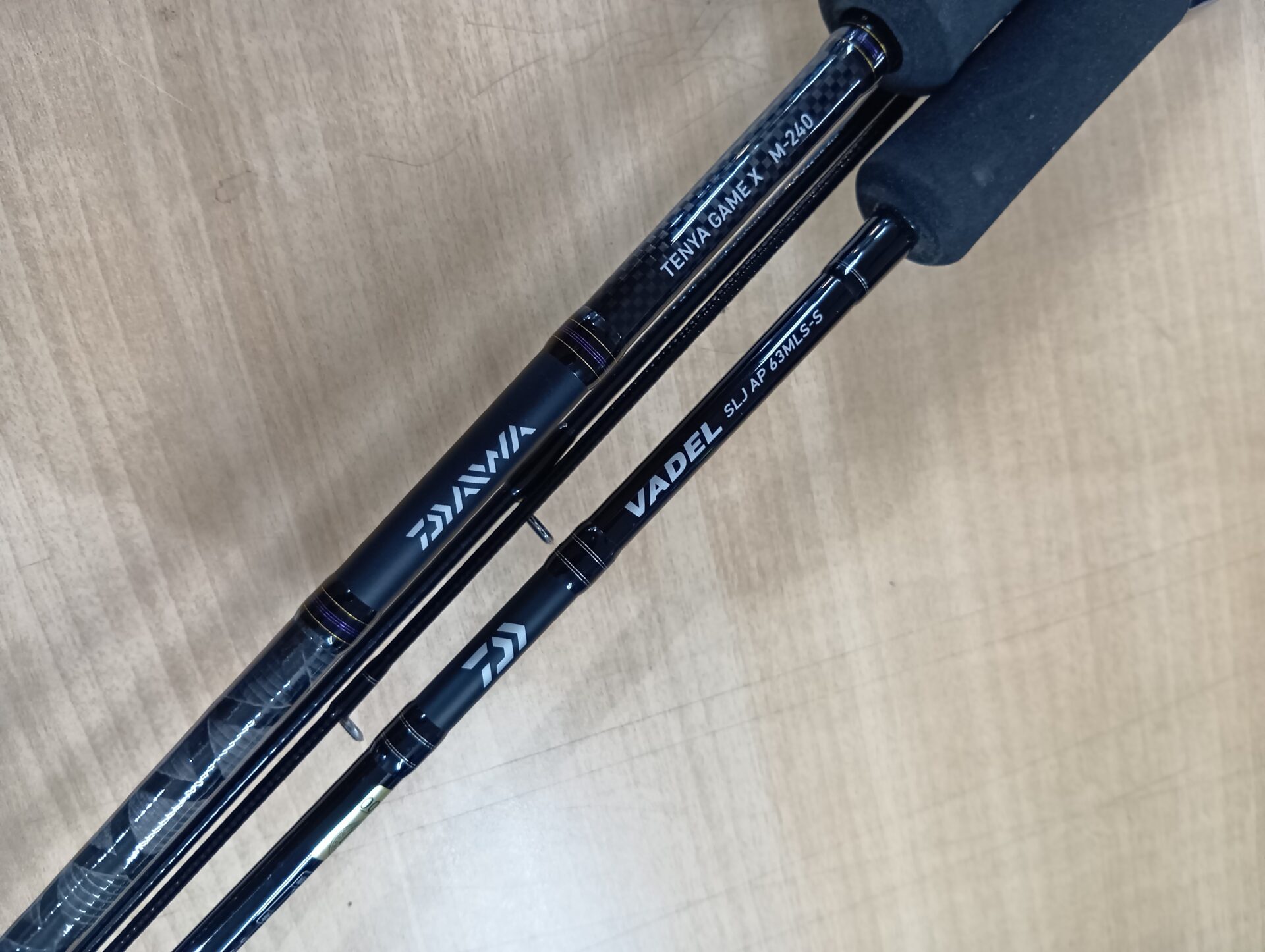 【使いかけのワームや釣り具（フック・シンカー・スナップ、仕掛け）も買い取ります。釣り具なら大体なんでも買い取れます。】ダイワのテンヤゲームX M－240・ウ゛ァデルSLJAP63MLS－Sをお ...